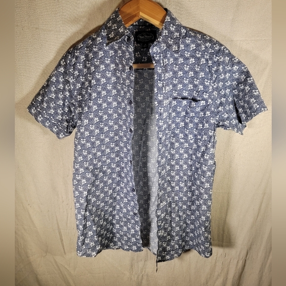 Nat Nast | Shirts | Nat Nast Luxury Small Buttonup Vine Flower ...